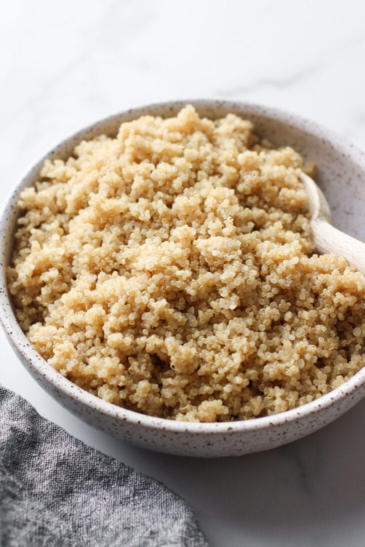 How to Cook Quinoa (Easy Step-By-Step Guide)