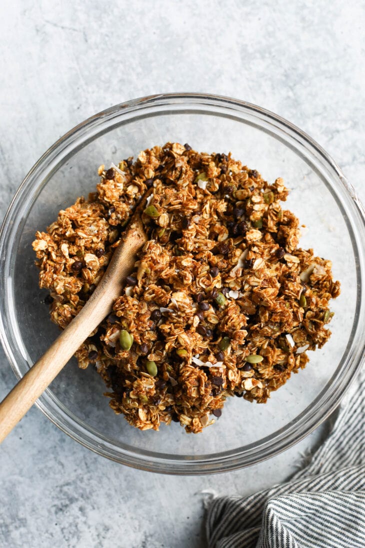 Pumpkin Protein Balls (No-Bake) - The Real Food Dietitians